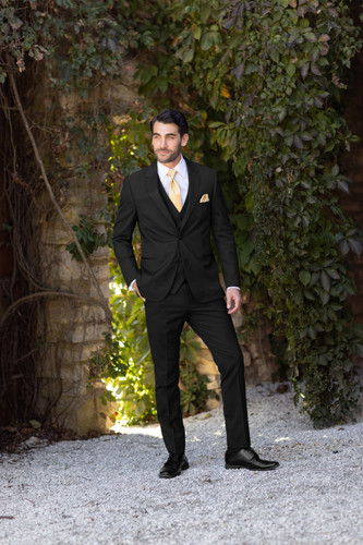 981 - Michael Kors Force Performance Stretch Tuxedo | BridalandTuxedoGal