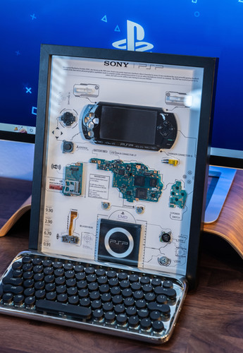 Disassembled PSP Wall Art | FunBoxDesign