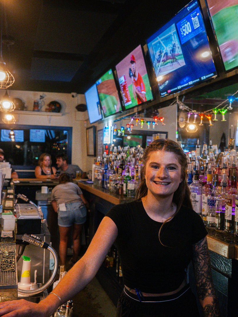 Home | Ordinary Joe's North | Sport Pub & Grill | Torrington, CT