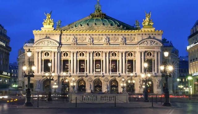 Ranking the Top Ten Opera Houses in the World