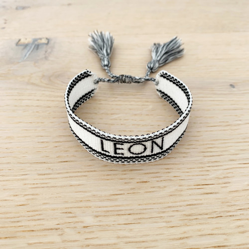 FRIENDSHIP BRACELET PERSONNALISABLE /WHITE-BLACK | manidou