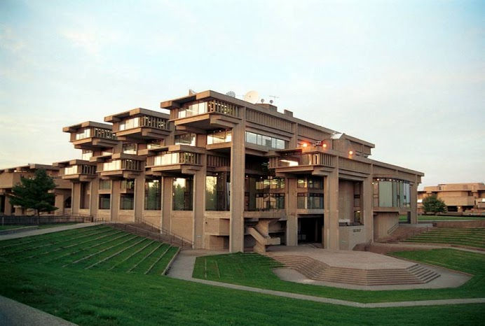 Throwback Thursday: UMass Dartmouth Claire T. Carney Library