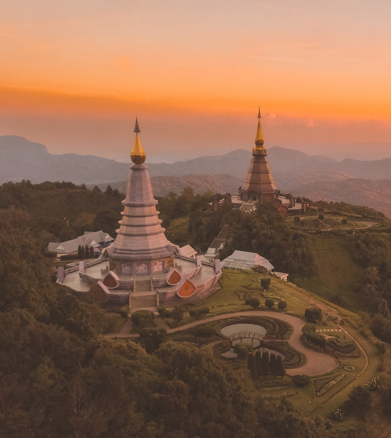 DOI INTHANON NATIONAL PARK