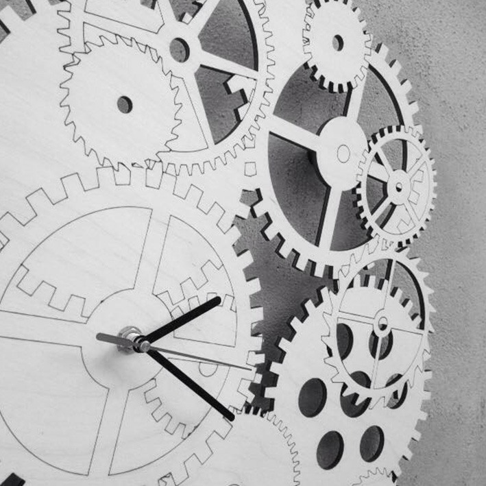 Orologi da muro realizzati a laser | Ideatagliolaser