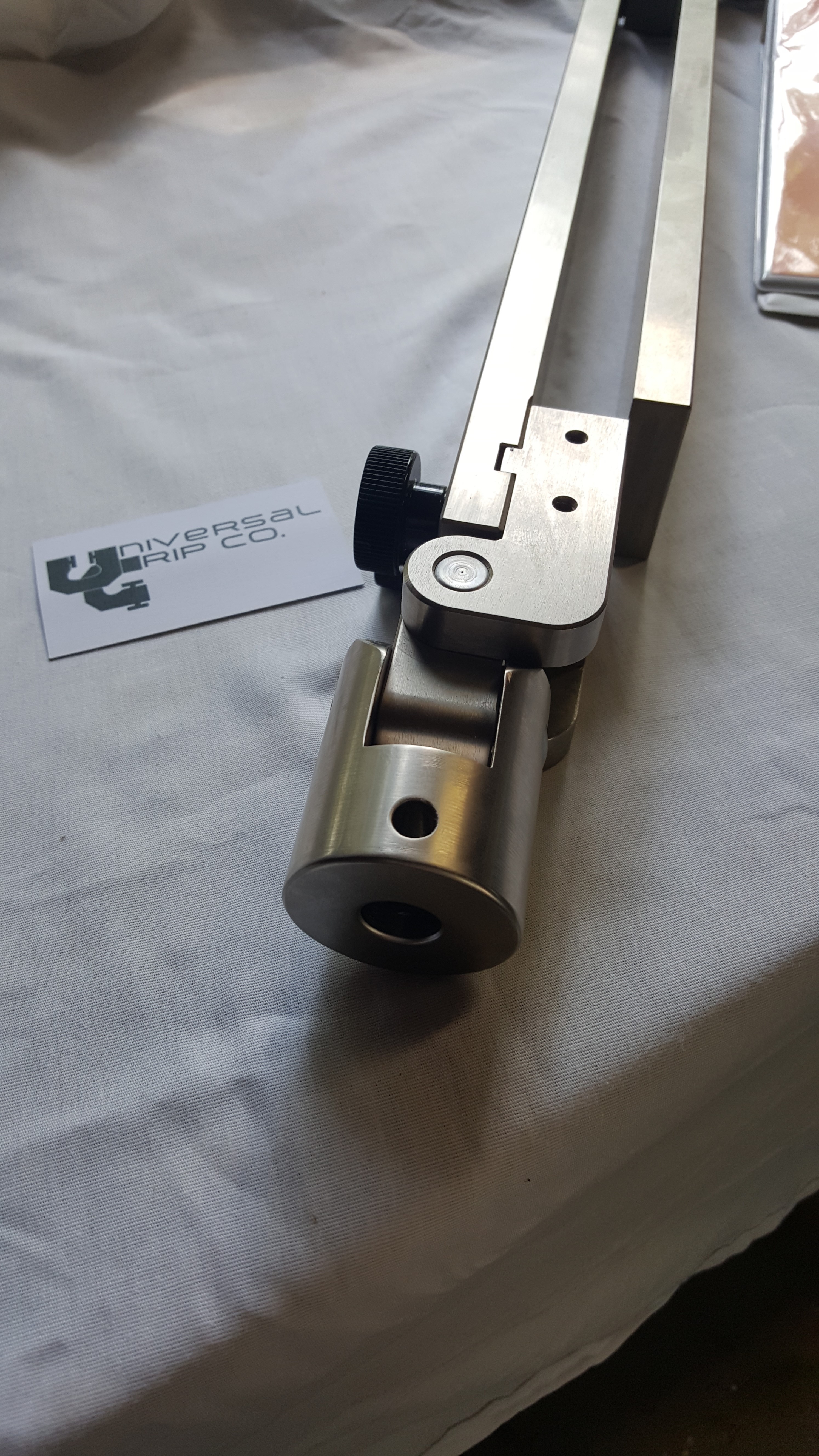 ASTM C273 - Sandwich Core Shear Fixture