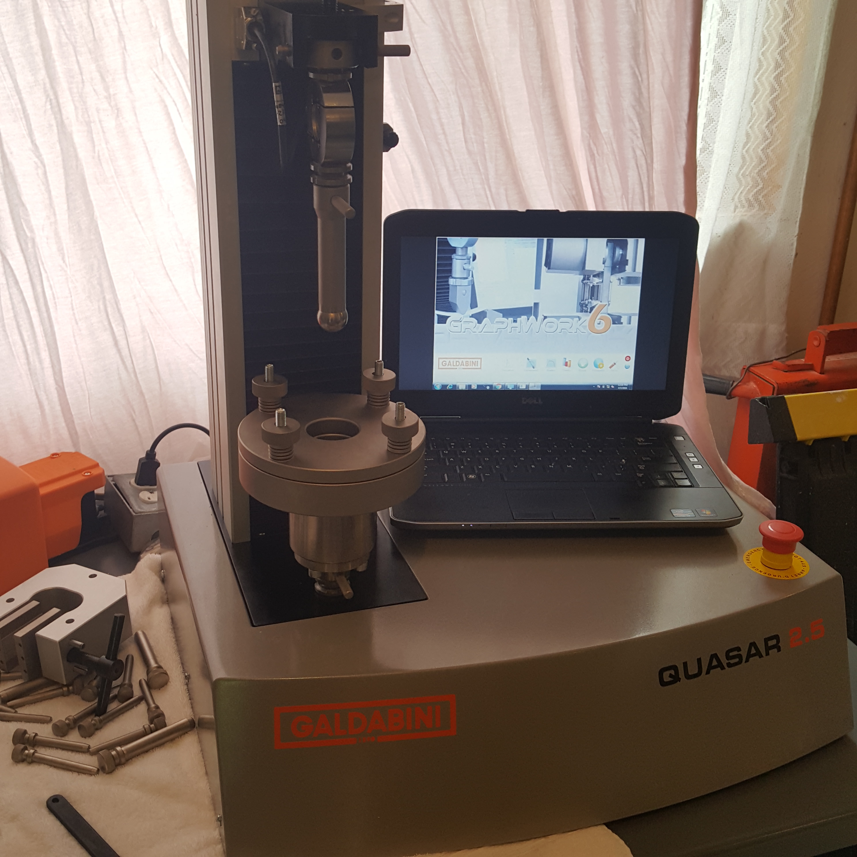 ASTM D3787 - Ball Burst Puncture Fixture