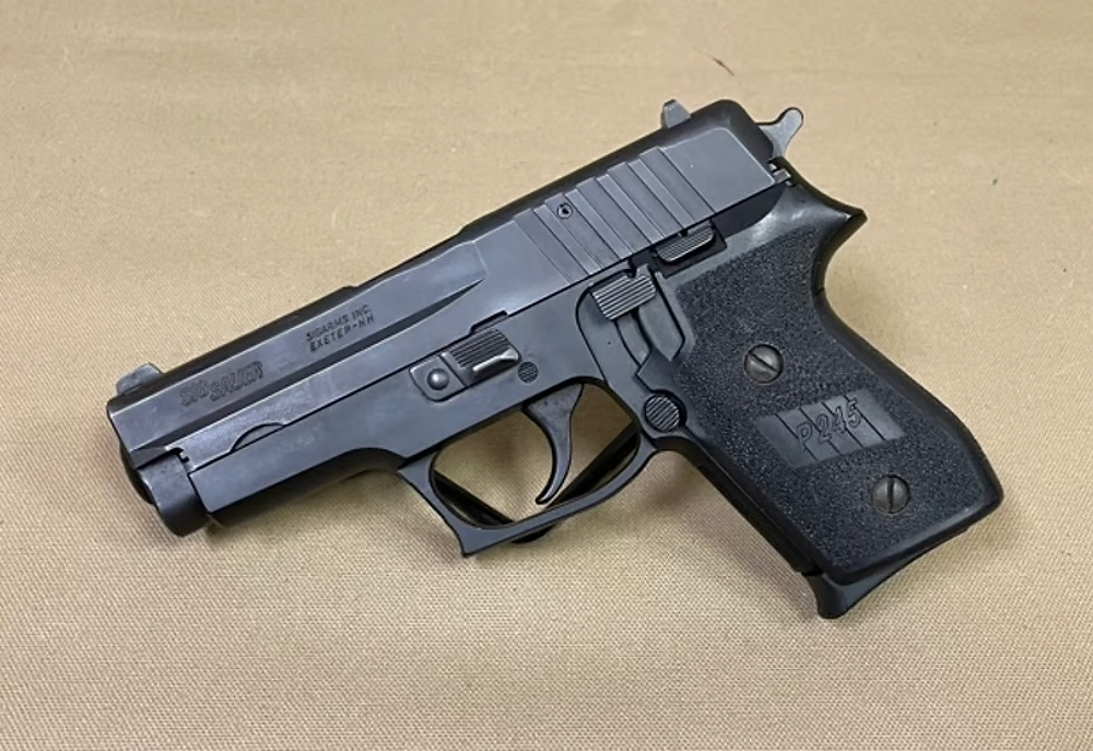 SIG Sauer P245