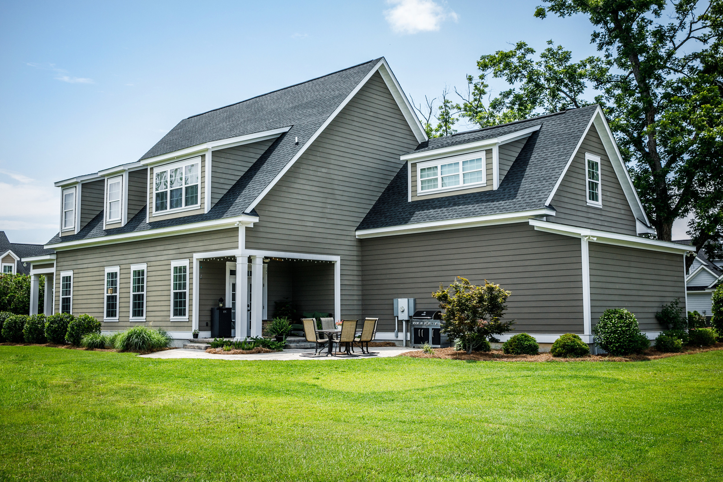 Superior Seamless Exteriors Ltd. | About Us