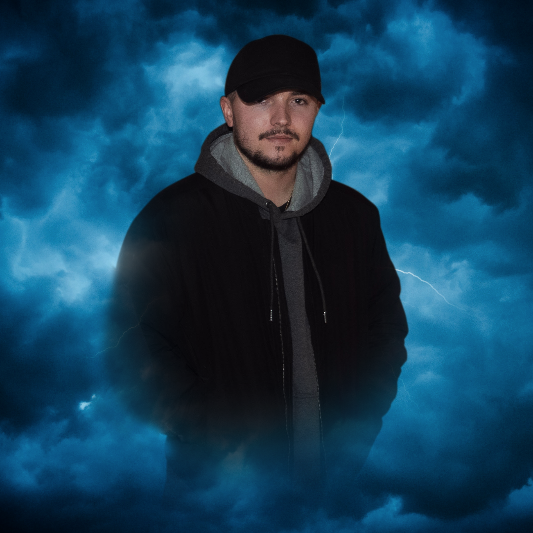 Meet the Team | My Haunted Manor - Pennsylvania