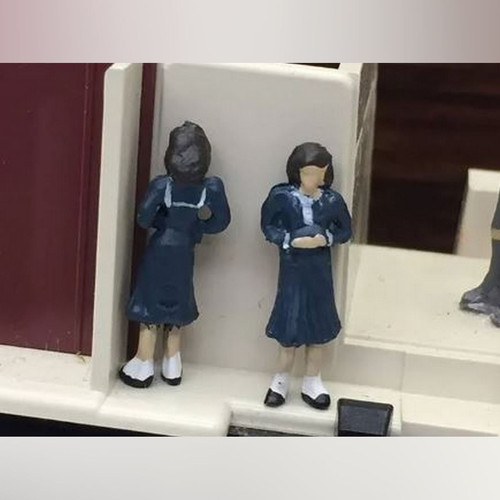 YFS HOJK-SP2 - Japanese High-School Girl (2 Pieces) | J Scale