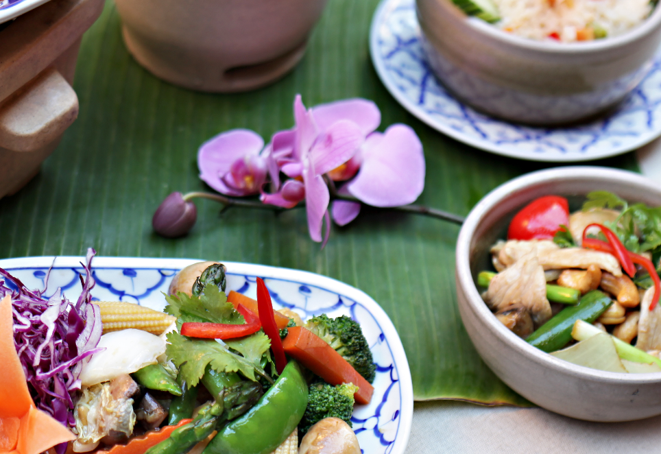 Thai Emerald Restaurant - Cirencester Menus - - Authentic Thai Food