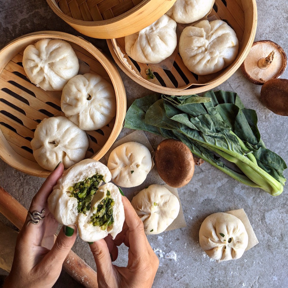steamed veggie bao