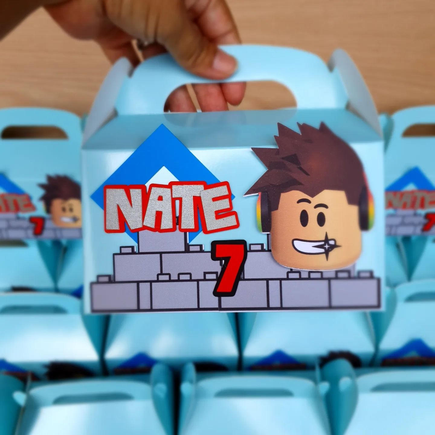 Roblox party box | Mg Bombonieres