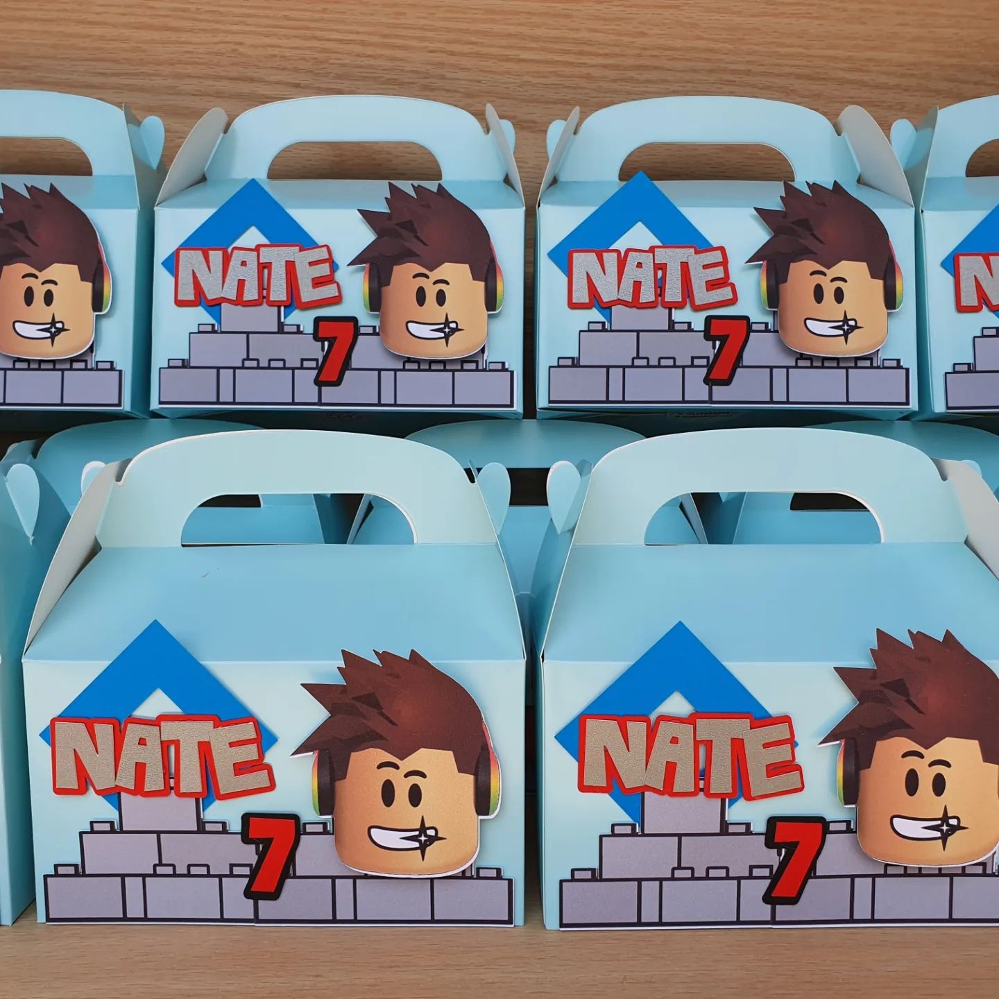 Roblox party box | Mg Bombonieres