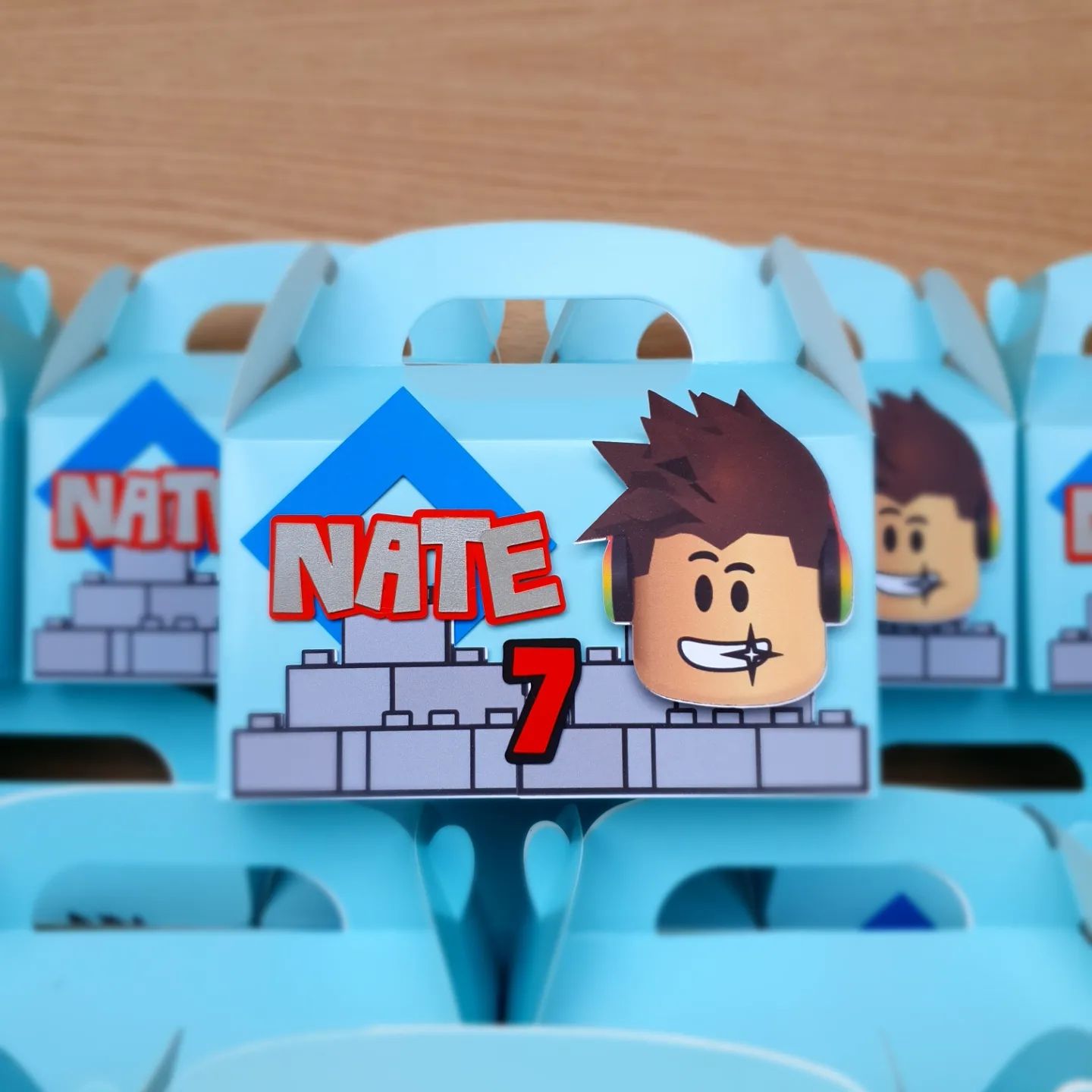 Roblox party box | Mg Bombonieres