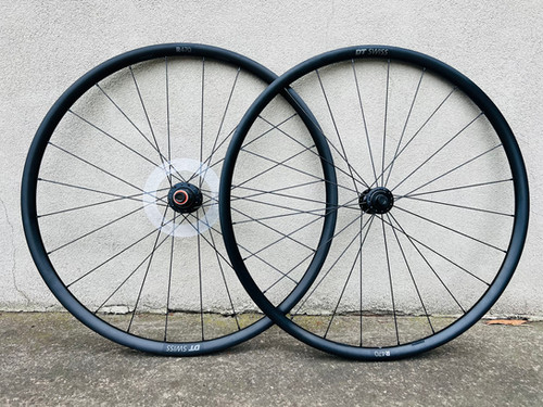 DT SWISS R470 LACED TO SPECIALIZED HUB'S - WHEELSET 700C DISC BRAKE ...