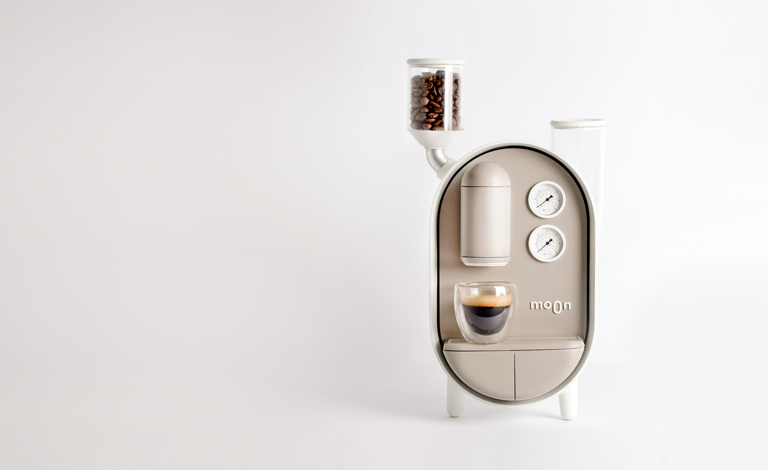 Moon Coffee Maker | Roee Ben Yehuda