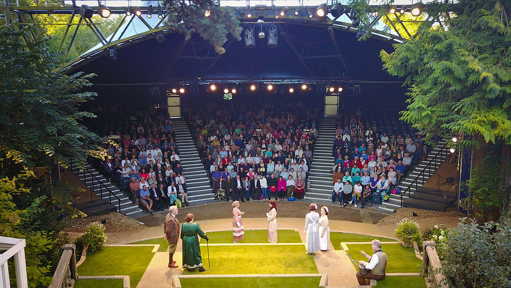 OUTDOOR THEATRE AT TOLETHORPE