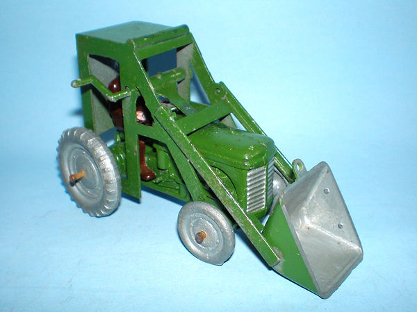 Vintage Benbros Qualitoys Tractor with Shovel Bucket diecast toy