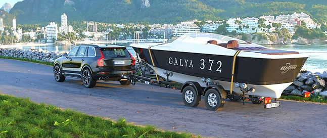 Danube Riders este importator bărci pescuit, bărci agrement, bărci ...