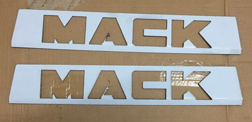 Stainless Steel New Breed Mack Step Insert (Inside) | Big Rig Bullbars