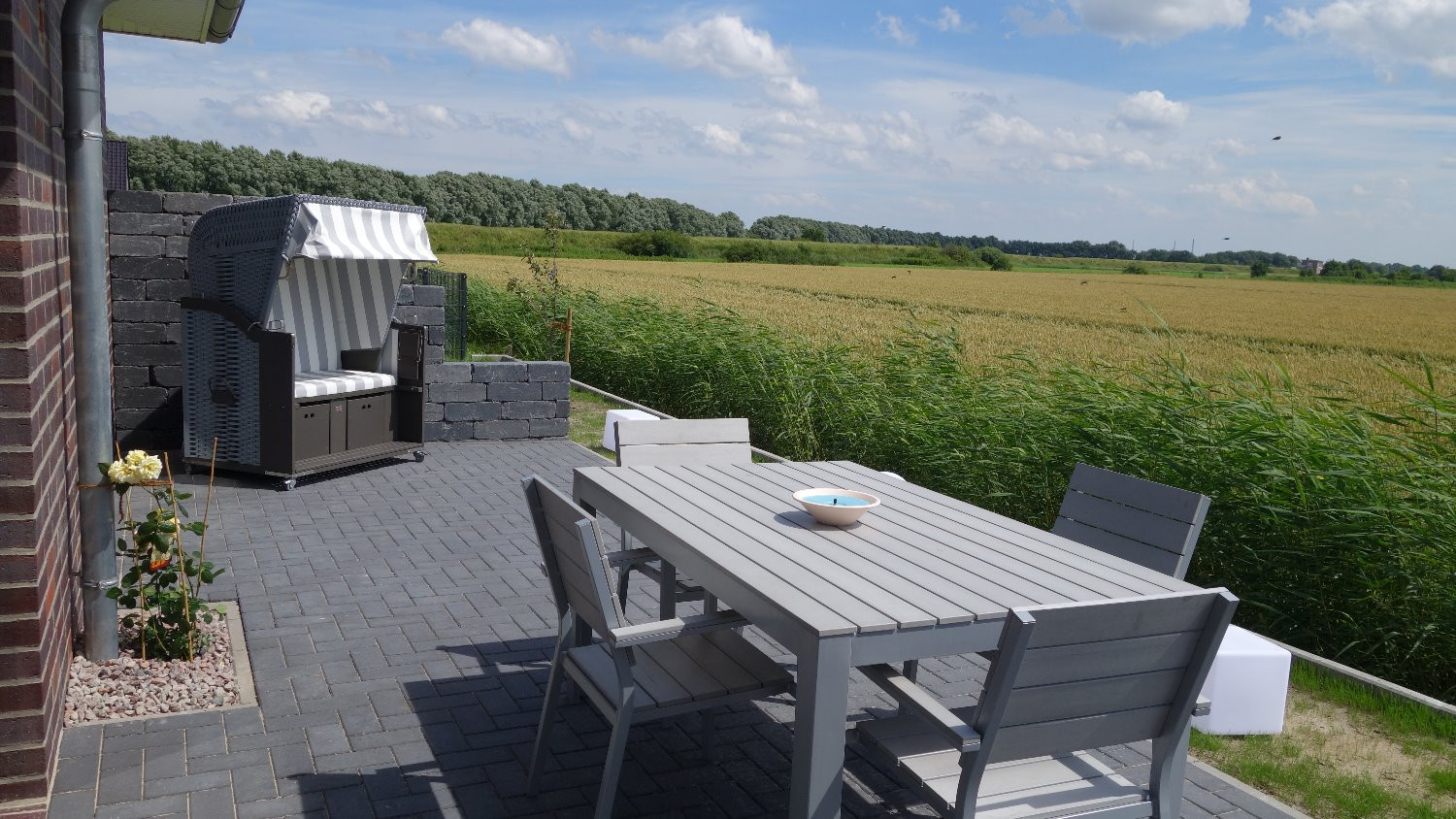 fewoim.com Ferienwohnung Nordsee Iris Marx Horumersiel Wangerland Meer