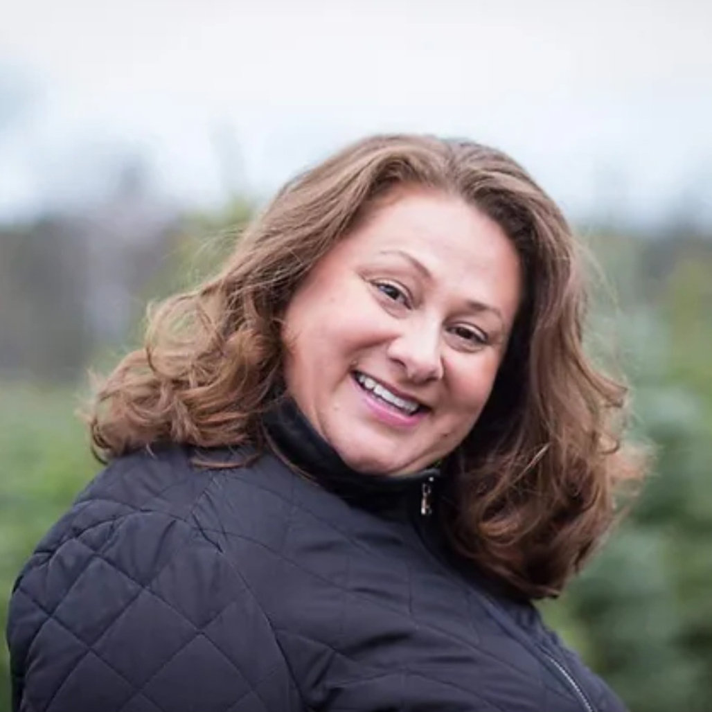 Lisa Sessions's Instagram, Twitter & Facebook on IDCrawl