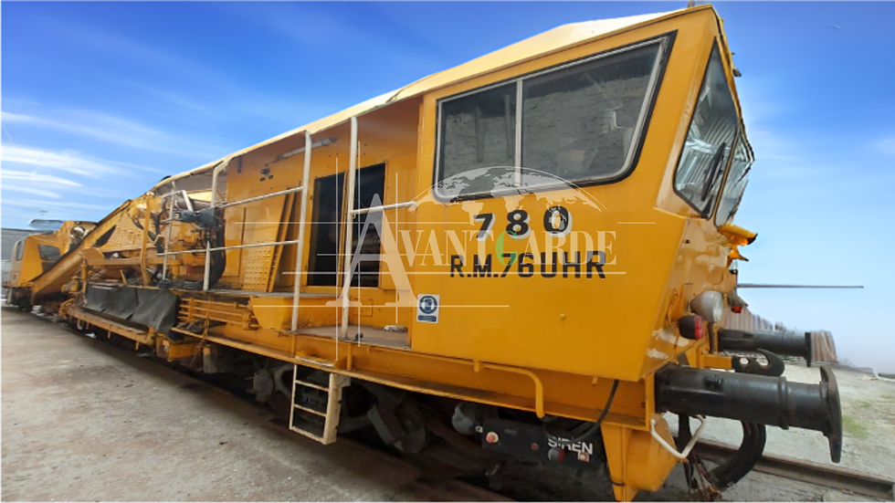 Ballast cleaning machine | Avantgardetrack