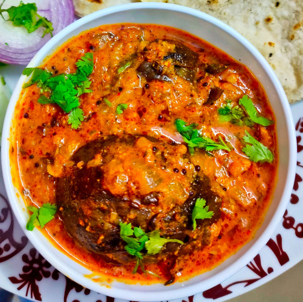 Satara Style Bharli Vangi Recipe ( Stuffed Brinjal)