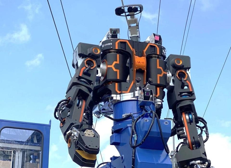 Giant Humanoid Robot Designed for Construction Purposes in Japan
