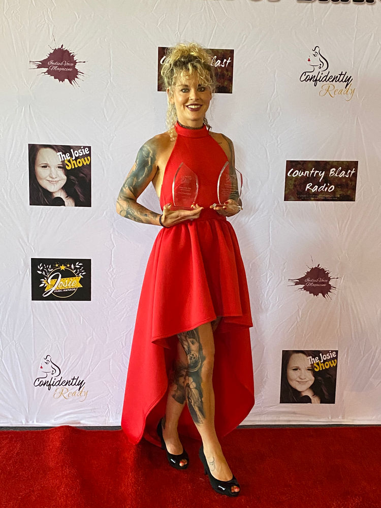 Clare Cunningham takes home 2 awards at this years 2020 'Josie Music ...