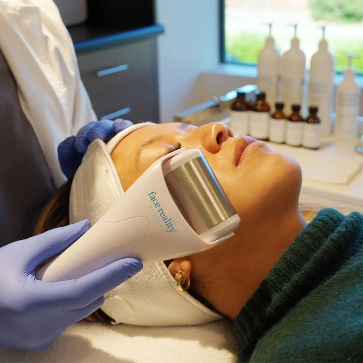 Cold Roller | Village Skin Sanctua