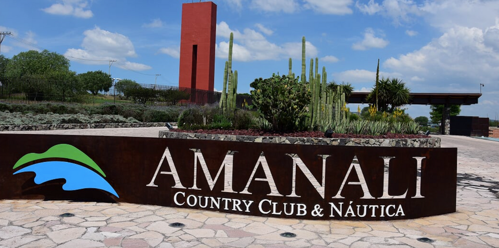 Amanali Country Club & Nautica
