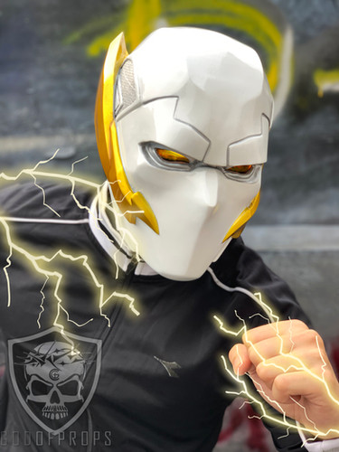 Godspeed Armored HQ Resin Helmet From Flash | godofprops
