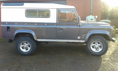 1993 LAND ROVER DEFENDER 110, GALVANISED CHASSIS | rustyrelicsonline
