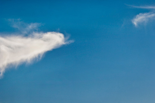 Tríptico Nubes con forma de ballena. Los Cabos, Baja California ...