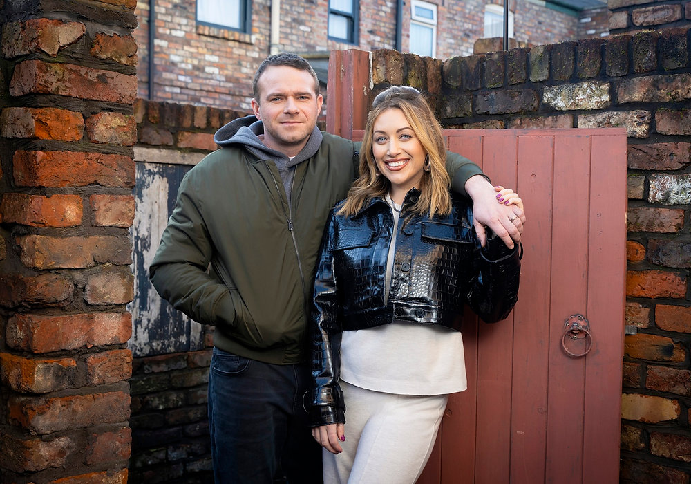 Corrie announces the arrival of "nightmare neighbours" Mick and Lou ...