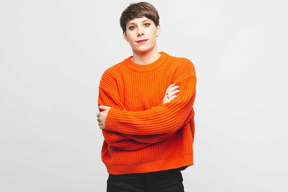 I TALK TO Suzi Ruffell