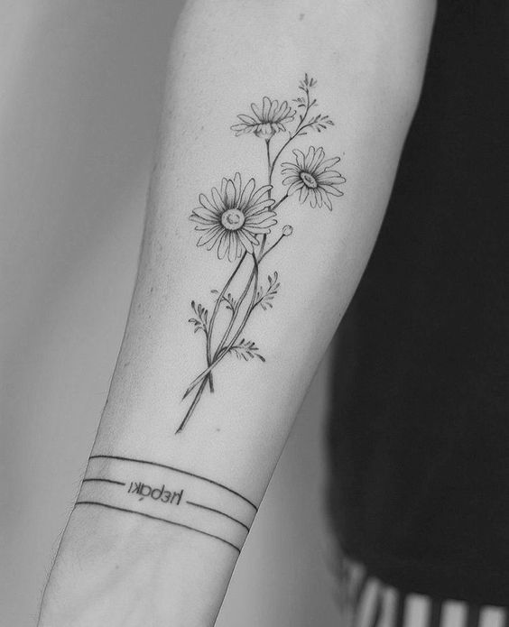 April Birth Flower Tattoos: 85+ Elegant Daisy & Sweet Pea Designs 2025