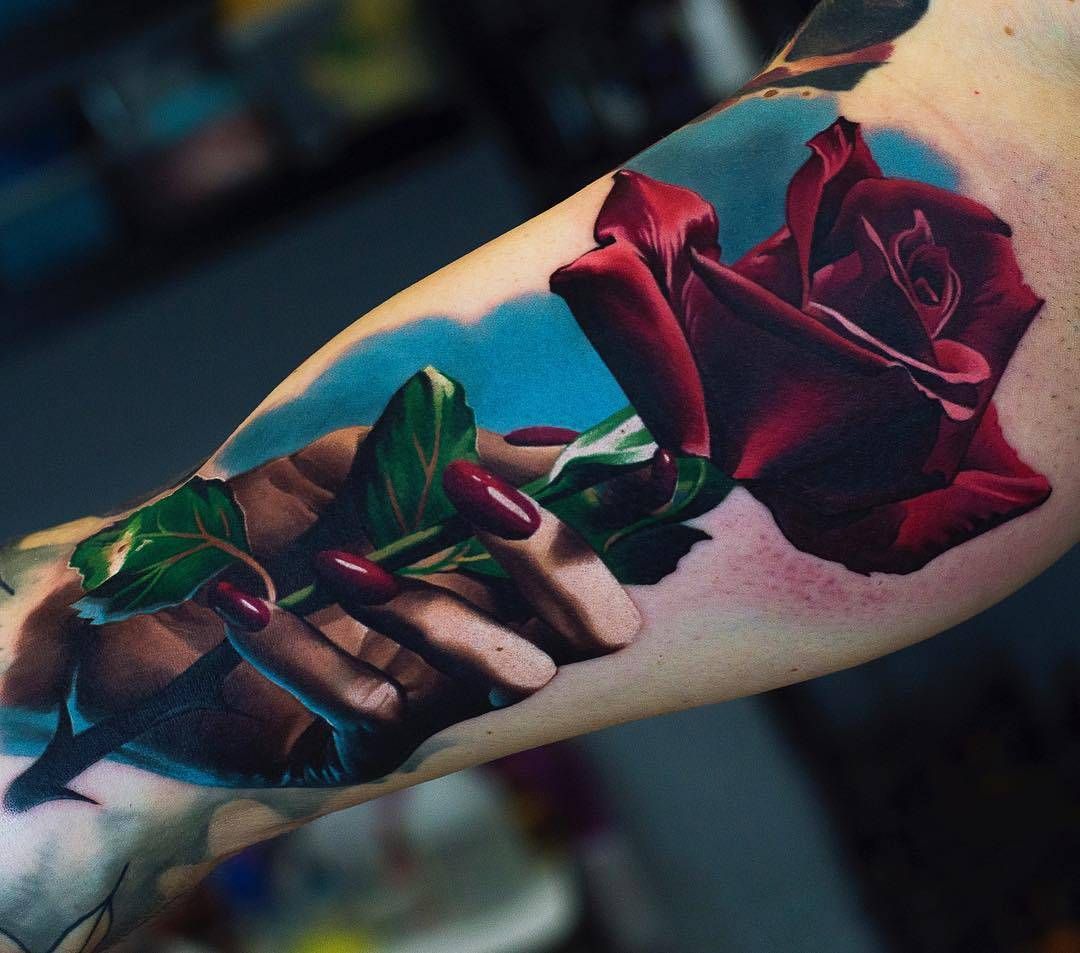 Tatuagem Intensa: Explorando a Profundidade da Arte Corporal