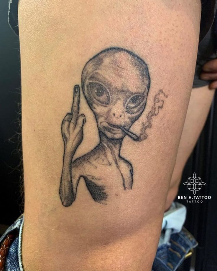 Alien Tattoos: Out-of-This-World Designs and Their Cosmic Meanings