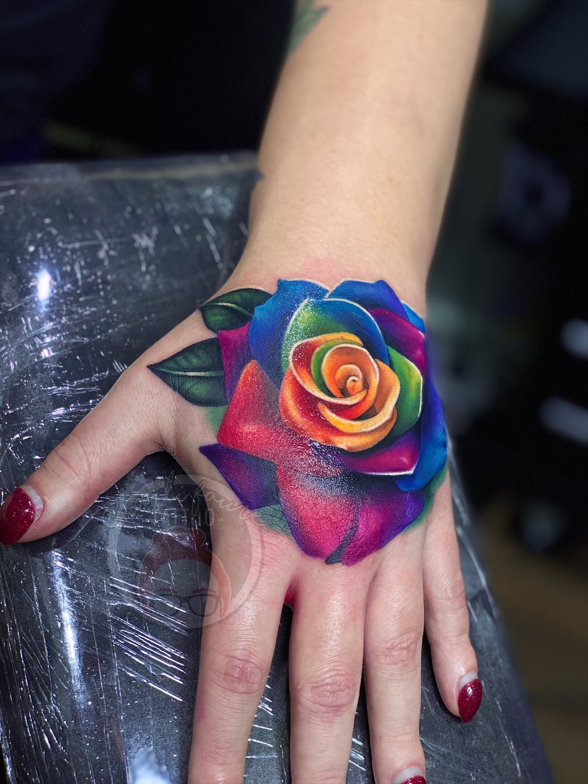 Tatuagem Intensa: Explorando a Profundidade da Arte Corporal