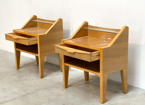 Two Italian night stands | Modern antiques