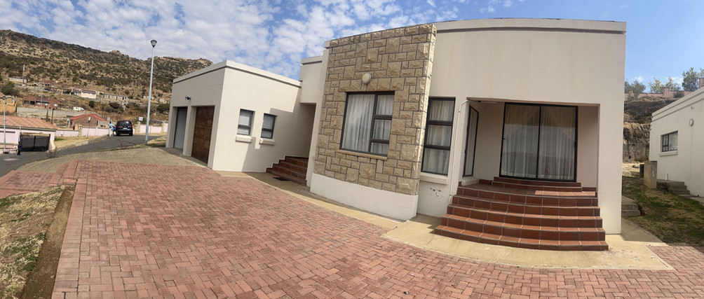 MPILO ESTATEMPILO ESTATE