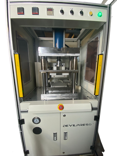 DEVIL PRESS™ ALPHA P60S 25 TON AUTOMATIC COMPOSITE HEAT PRESS | DEVILPRESS