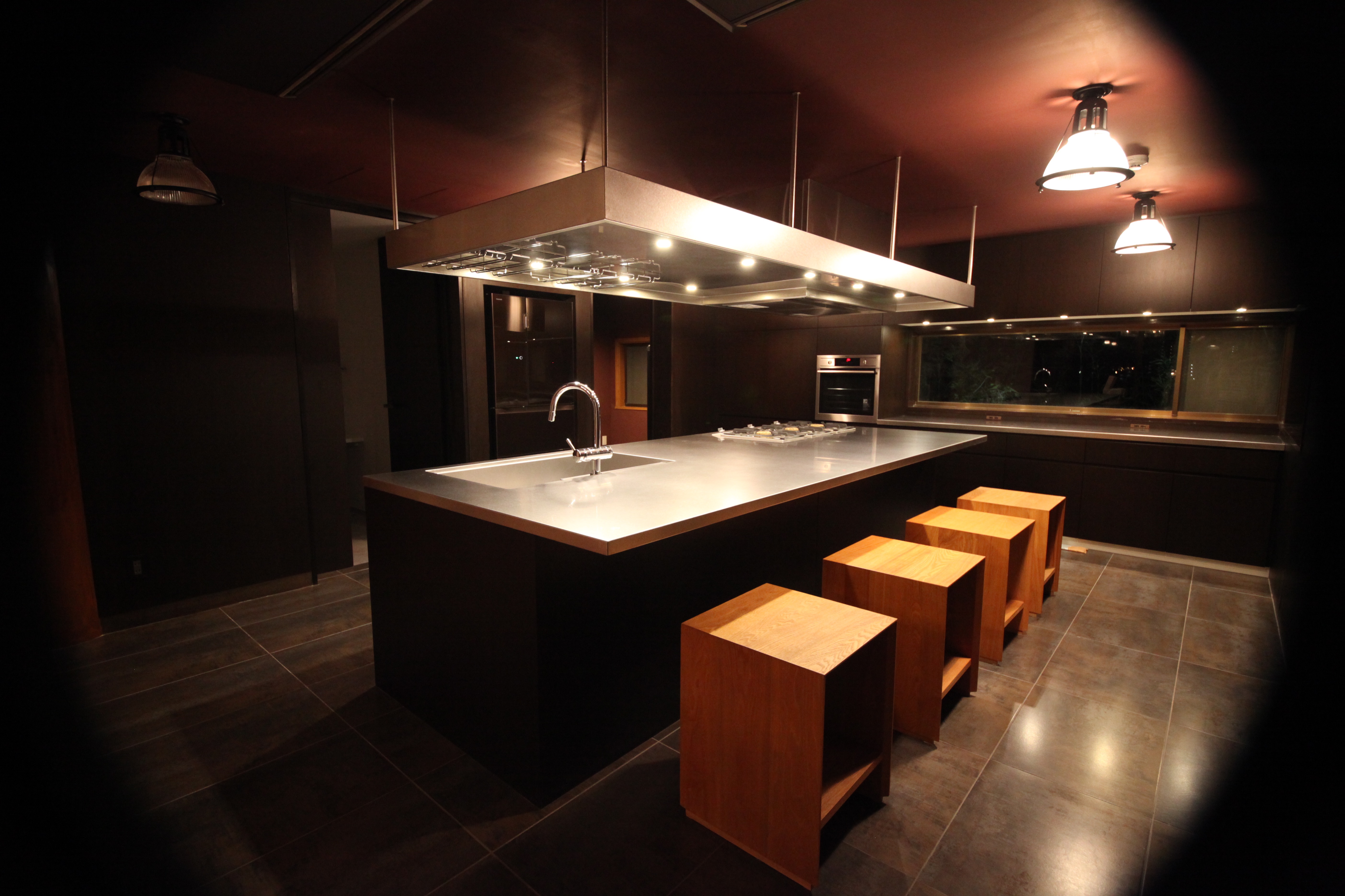 | THREE.BALL.CASCADE.