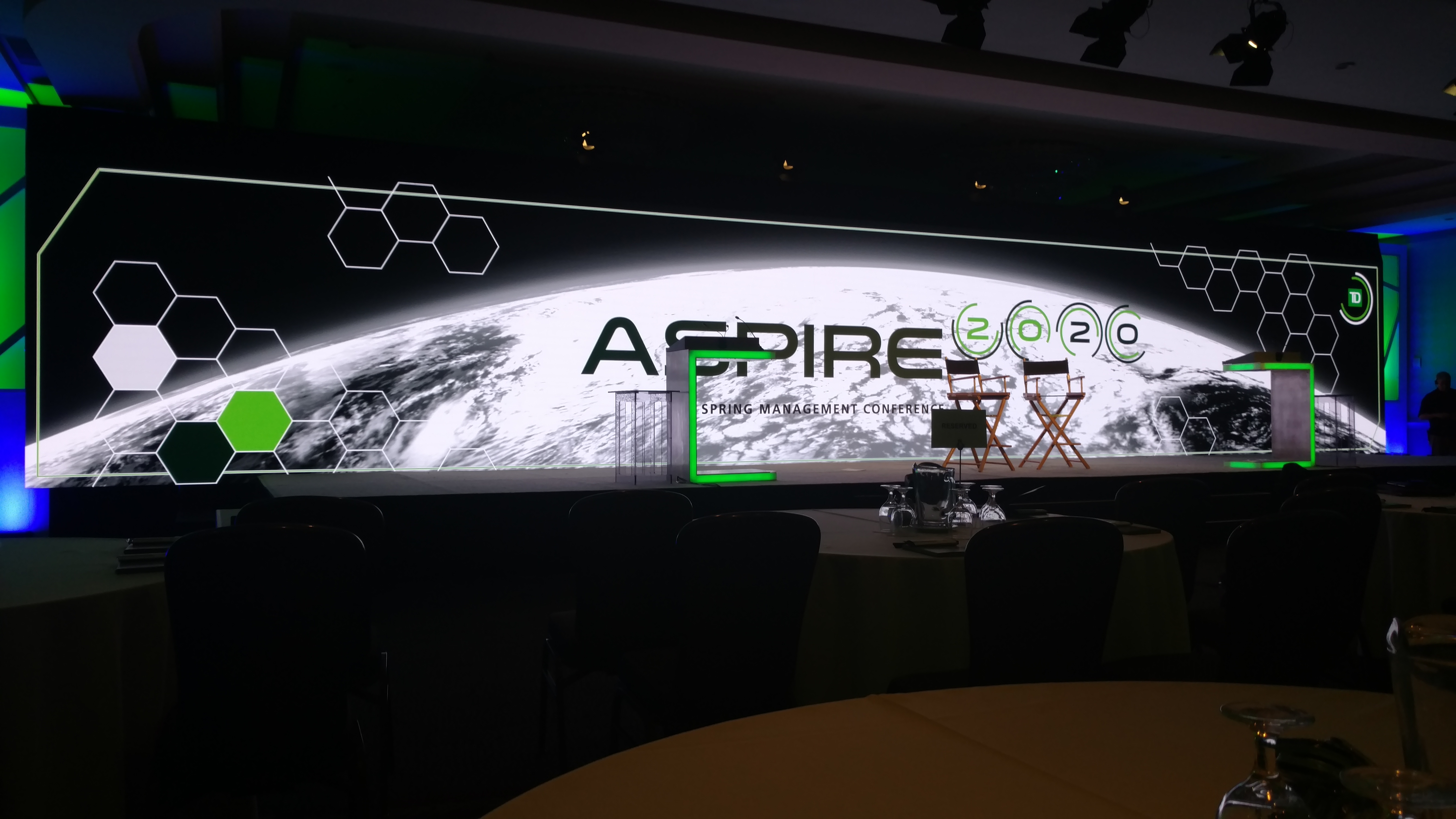 digiLED iMAG-R | Video WallTronics | United States