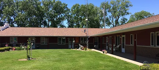 Living Options at Parkview Home - Wayland, IA Senior Residences