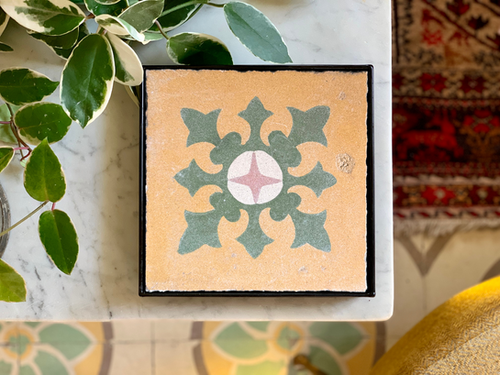 Prinjol Aħdar | Lazarus Tiles