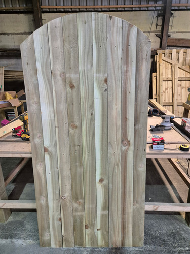 Arched Garden Gates | Axholme Fencing Ltd